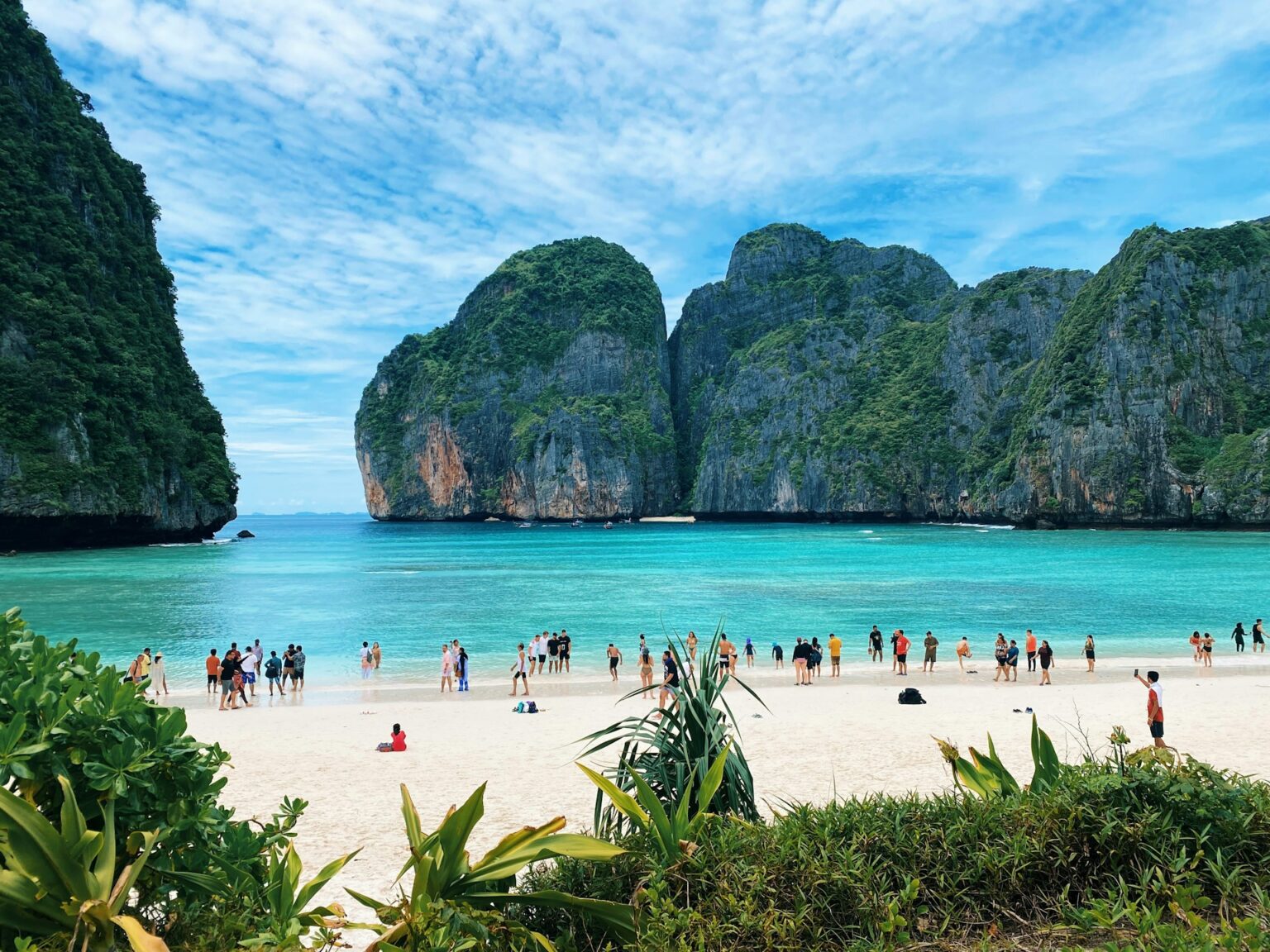 Grab in Phuket 2026: Route Fares, Tips & Bolt Comparison – Phuket Travel